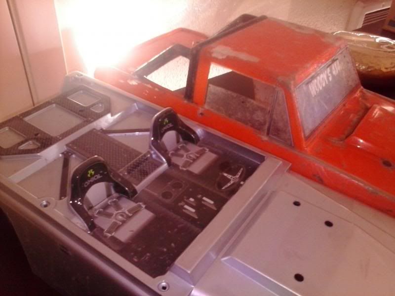 HPI Bronco married to an Axial Dingo interior | RCCrawler Forums